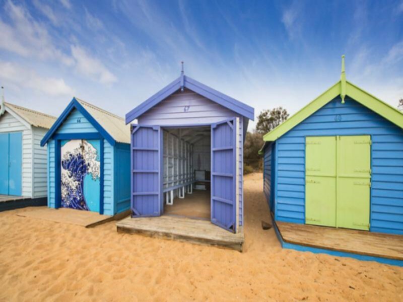 Brighton Beach Box Goes Under The Hammer - Hodges